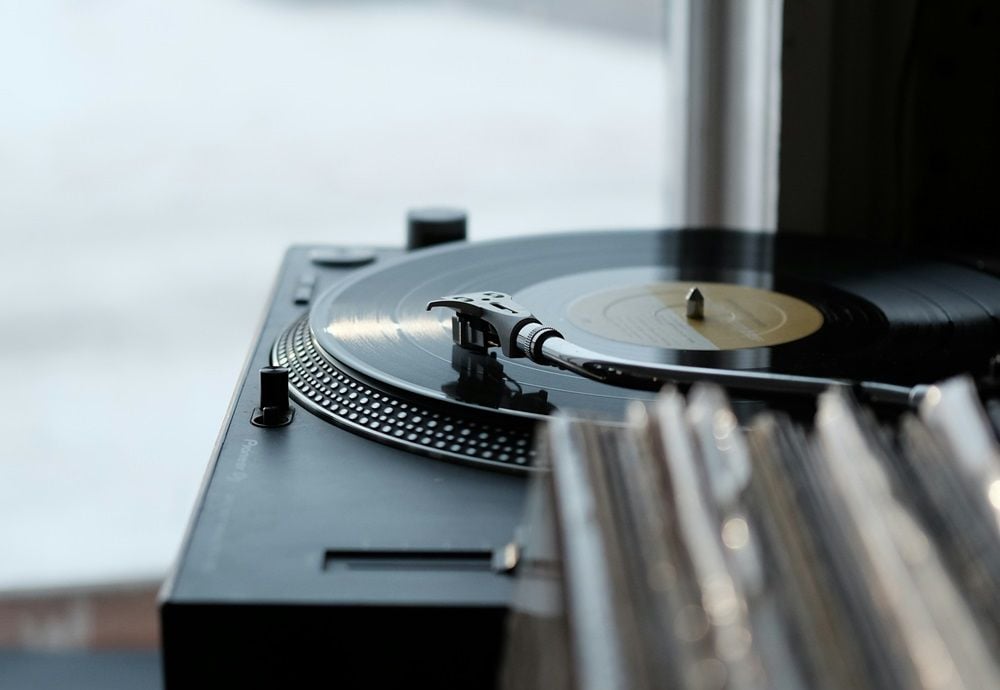 Robert Millner joins Richard White as Vinyl Group backer