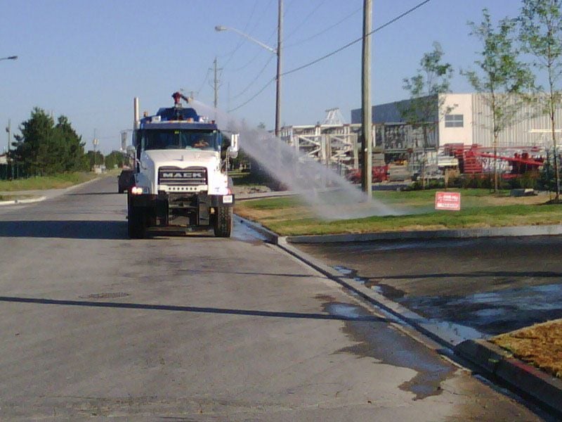 Parking Lot & Street Flushing in Toronto | The Road Cleaners